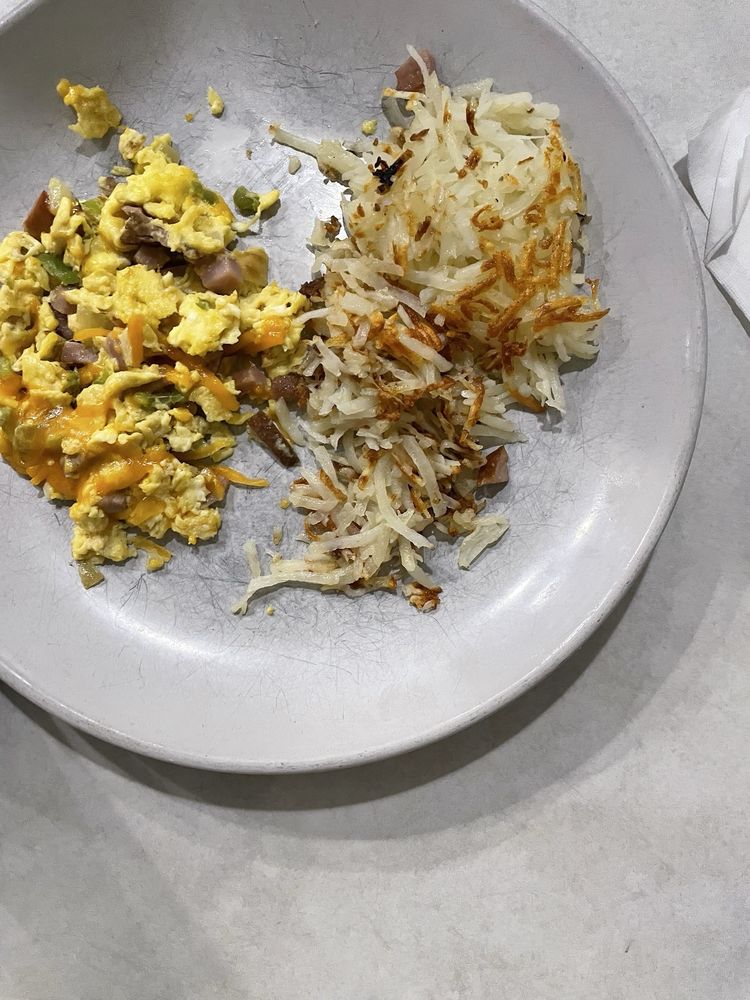 DIAMOND’S FAMILY RESTAURANT - Updated December 2025 - 134 Photos & 104 ...