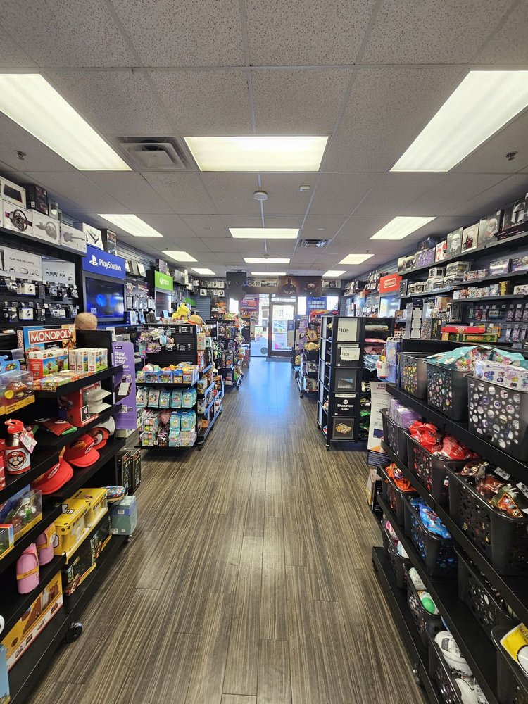 GAMESTOP - Updated December 2025 - 16 Photos & 61 Reviews - 12303 ...