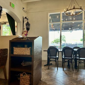 LANDEROS MEXICAN GRILL + CANTINA - Updated March 2025 - 402 Photos ...