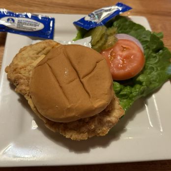 TOOT-TOOT FAMILY RESTAURANT - Updated June 2025 - 153 Photos & 239 ...