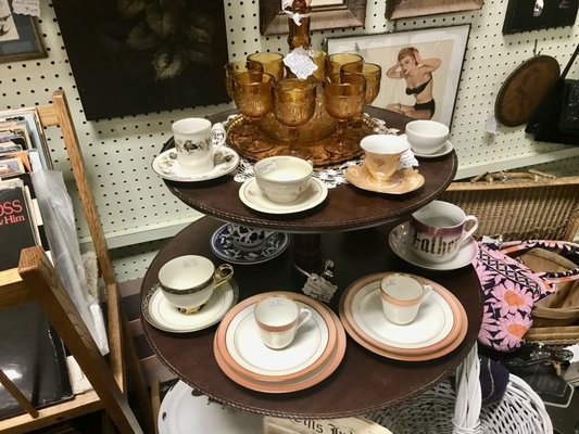 SPRING ANTIQUE MALL - Updated December 2025 - 83 Photos & 43 Reviews ...