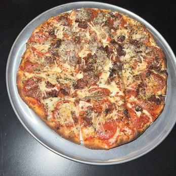 SHADOWBOX LIVE - Updated October 2025 - 190 Photos & 219 Reviews - 503 ...