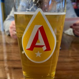 AUSTIN BEERWORKS - 570 Photos & 337 Reviews - 3001 Industrial Ter ...