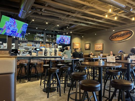 HOPS N DROPS - Updated November 2025 - 44 Photos & 31 Reviews - 960 ...