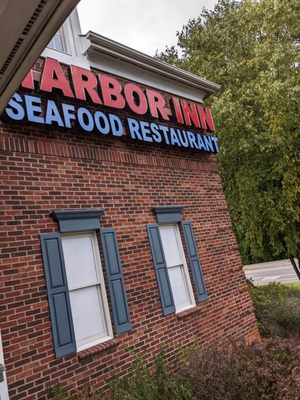 HARBOR INN SEAFOOD RESTAURANT - Updated October 2025 - 162 Photos & 187 ...