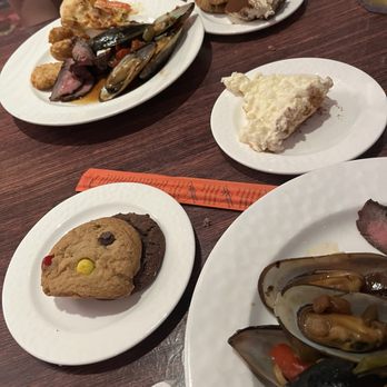 BORGATA BUFFET - Updated August 2025 - 774 Photos & 669 Reviews - 1 ...