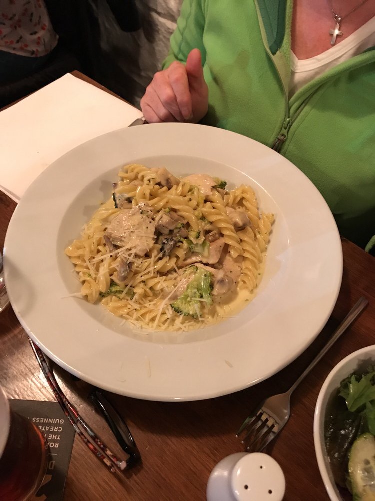 BATES RESTAURANT - Main St, Blessington, Co. Wicklow, Republic of ...