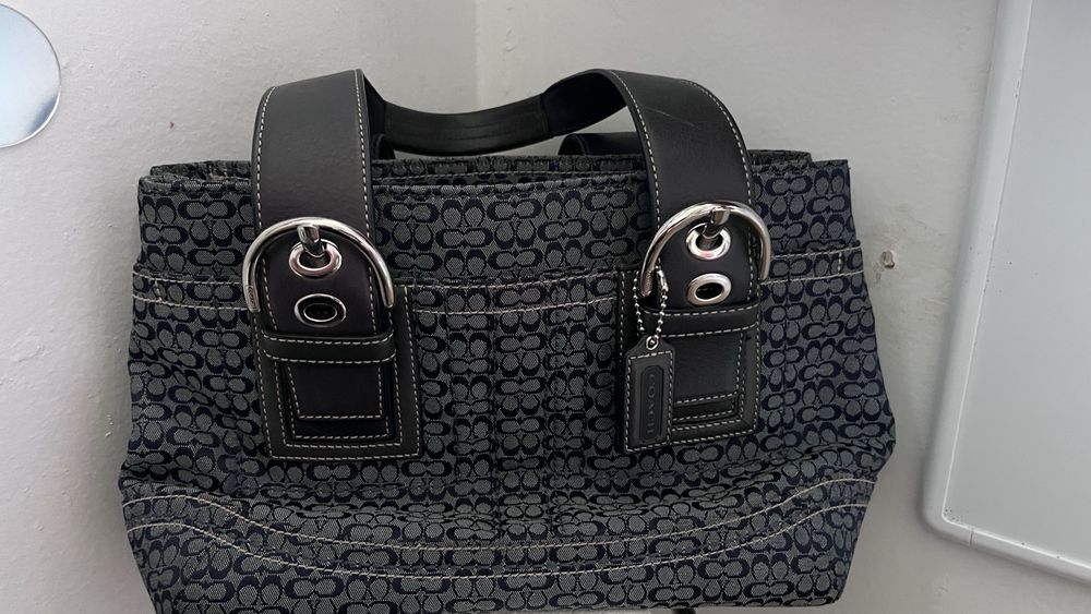 LOYALTY PAWN - Updated December 2025 - 24 Photos & 41 Reviews - 200 ...