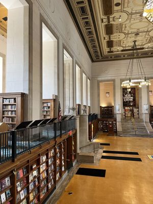 INDIANAPOLIS CENTRAL PUBLIC LIBRARY - Updated April 2025 - 446 Photos ...