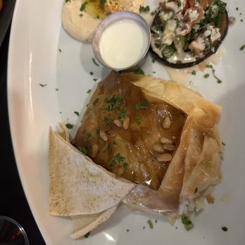 FLAMES MEDITERRANEAN BAR AND GRILLE - Updated May 2025 - 47 Photos & 43 ...