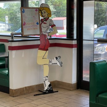 CF JONES CLASSIC CAFE - Updated August 2025 - 37 Photos & 25 Reviews ...