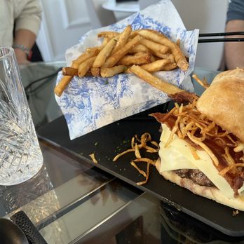 THE GOETCHIUS HOUSE - Updated October 2025 - 26 Photos & 28 Reviews ...