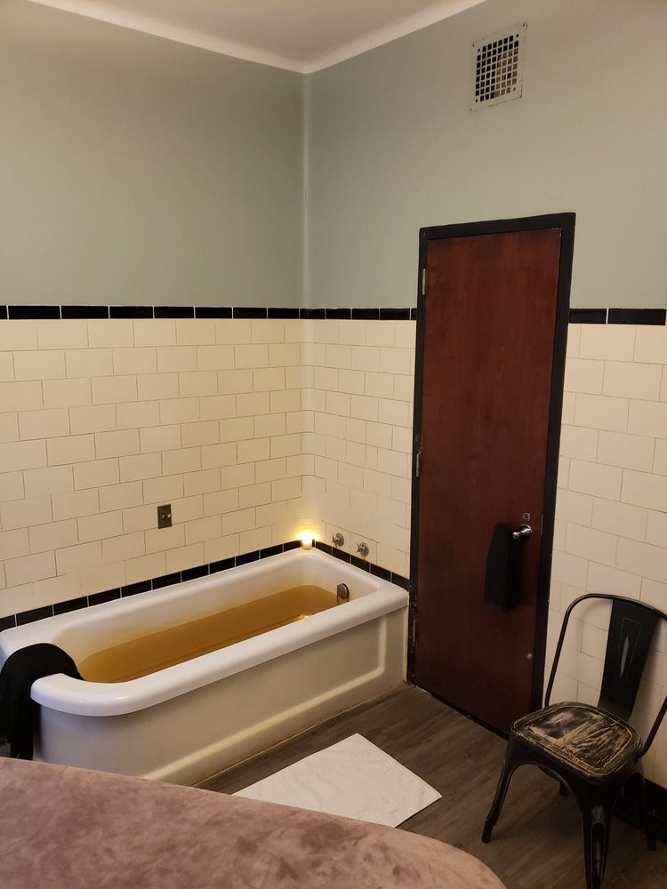 ROOSEVELT BATHS & SPA - 113 Photos & 127 Reviews - 39 Roosevelt Dr ...