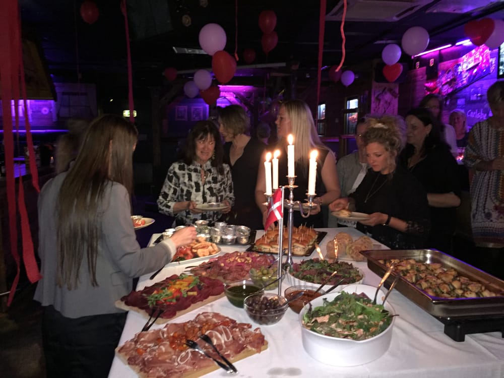 ZWEI GROSSE BIER BAR - Updated June 2024 - Jomfru Ane Gade 10, Aalborg ...