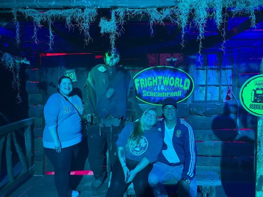 FRIGHTWORLD AMERICA’S SCREAMPARK - Updated August 2025 - 10 Photos & 10 ...