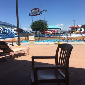 ROARING SPRINGS WATERPARK - 87 Photos & 67 Reviews - 400 W Overland Rd ...