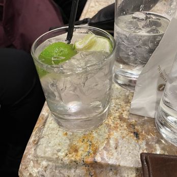 ROUND ROBIN BAR - Updated October 2025 - 240 Photos & 219 Reviews ...