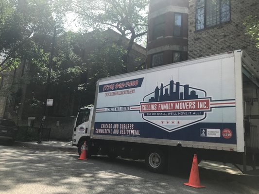COLLINS FAMILY MOVERS - 2742 W Montrose Ave, Chicago, Illinois ...