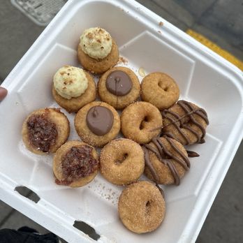 PIP’S ORIGINAL DOUGHNUTS & CHAI - 4586 Photos & 3102 Reviews - 4759 NE ...