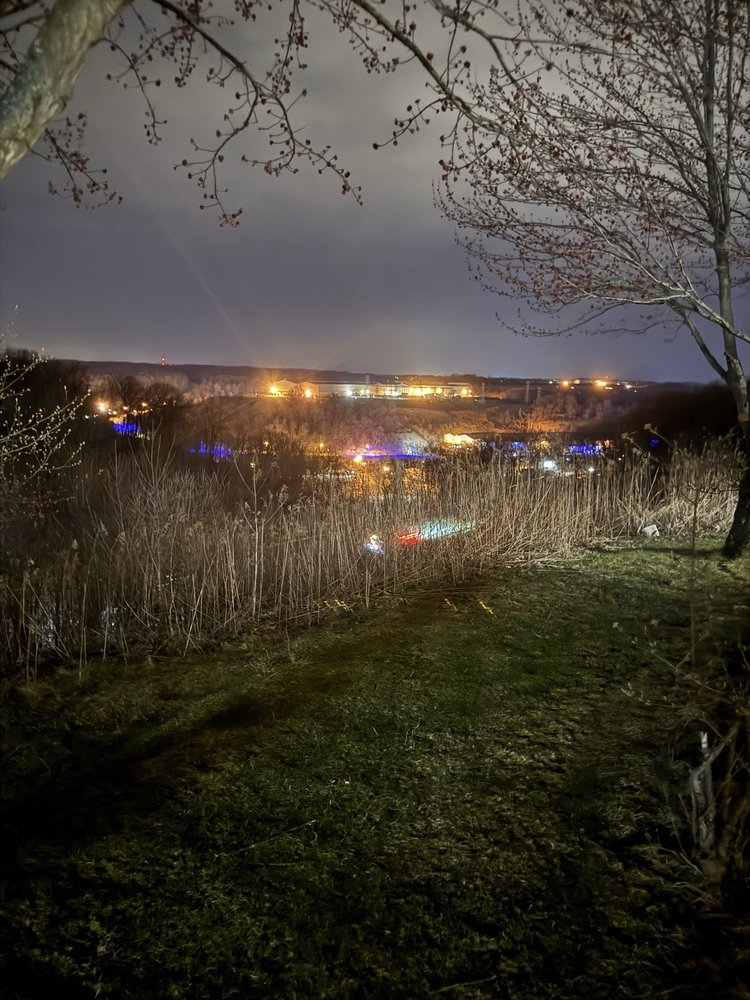 COMFORT INN & SUITES BUTLER - Updated October 2025 - 30 Photos & 25 ...