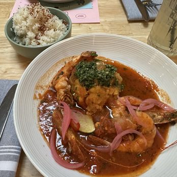 LENOX - Updated March 2025 - 139 Photos & 41 Reviews - 2510 1st Ave ...