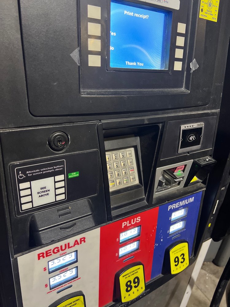 FASTRAC - Updated October 2024 - 11 Photos - 258 South 2nd St, Fulton ...