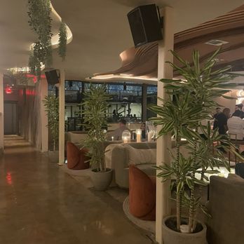 MELROSE - Updated October 2025 - 250 Photos & 206 Reviews - 2517 Ralph ...