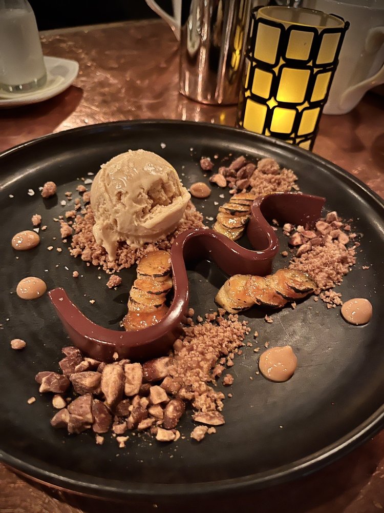 NOTABLE THE RESTAURANT - 203 Photos & 292 Reviews - 4611 Bowness Road ...