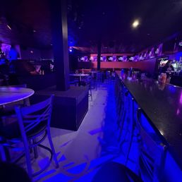 INFINITY LIVE - Updated October 2025 - 28 Photos & 30 Reviews - 7004 ...