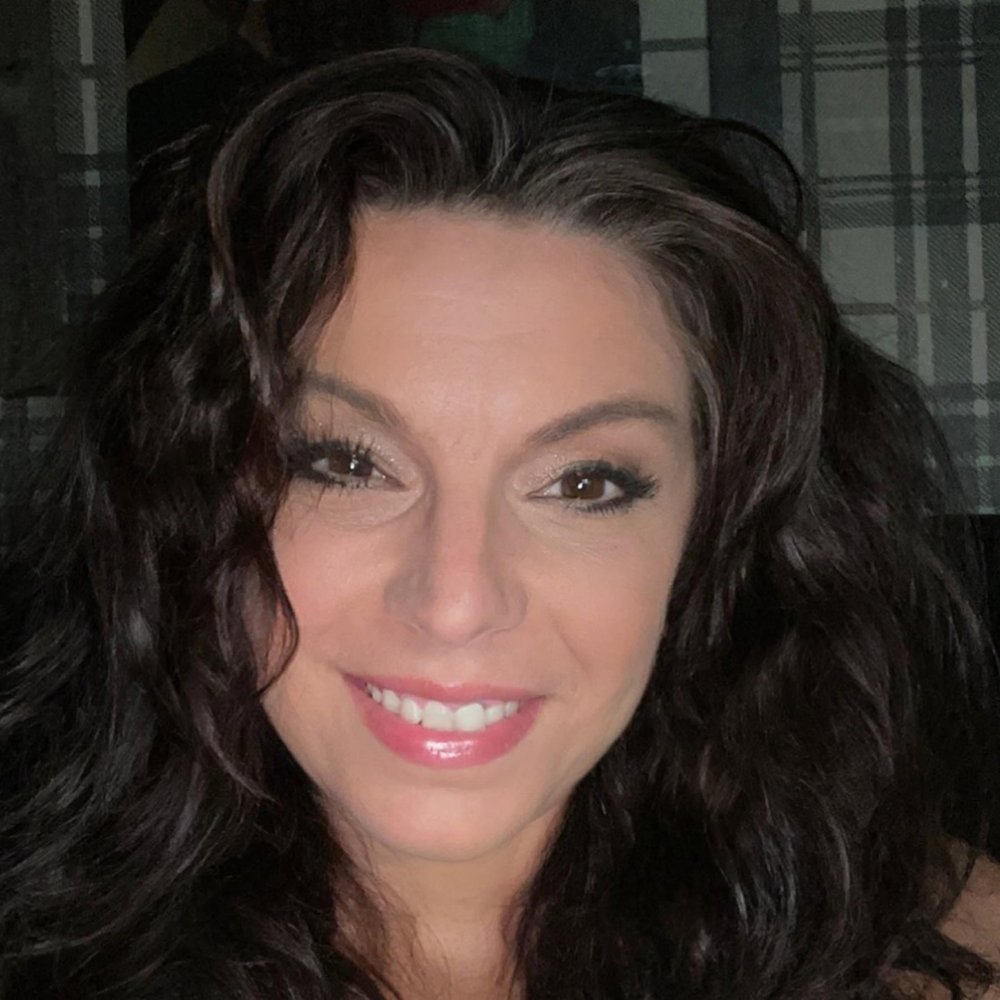 Tammy Haslett's Instagram, Twitter & Facebook on IDCrawl