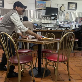 EL TEPEYAC CAFE - Updated June 2024 - 2391 Photos & 2606 Reviews - 812 ...