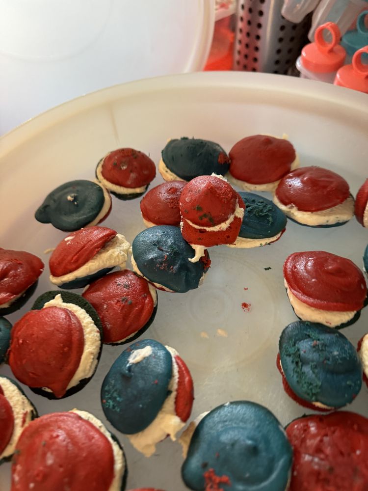 SWEET TOOTH BAKERY - Updated September 2025 - 30 Photos - Scottsville ...