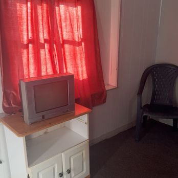 MOON MIST MOTEL - Updated April 2026 - 24 Photos & 11 Reviews - 4411 ...