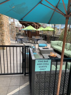 FINS BAR AND CHILL - Updated September 2025 - 36 Photos & 18 Reviews ...