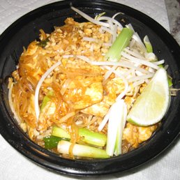 FINN THAI - RESTON - 83 Photos & 144 Reviews - 1466 North Point Village ...