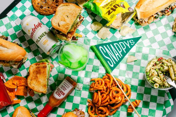 SNAPPY’S - Updated November 2025 - 54 Photos & 35 Reviews - 930 NW 23rd ...