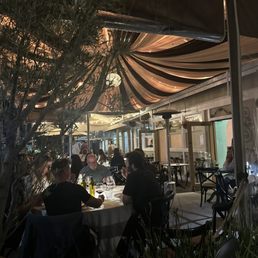 MOLO - Updated December 2025 - 387 Photos & 281 Reviews - 251 Shipyard ...