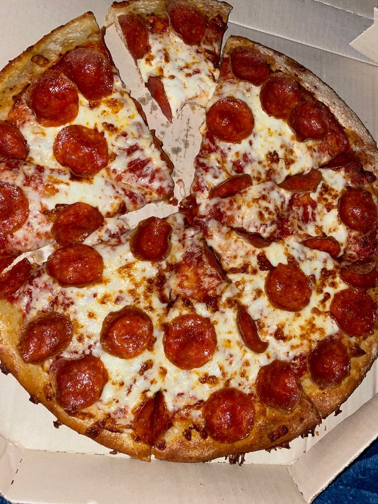 PIZZA HUT - Updated September 2025 - 44 Photos & 131 Reviews - 720 W ...