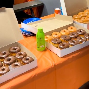 DAINTY DONUTS - Updated July 2024 - 158 Photos & 184 Reviews - 2415 San ...