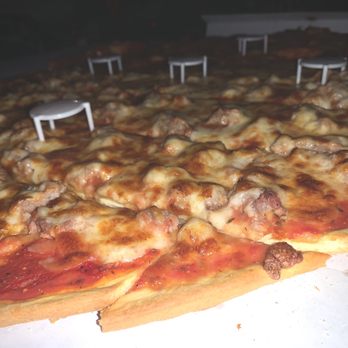 CONGRESS PIZZERIA - Updated September 2025 - 34 Photos & 104 Reviews ...