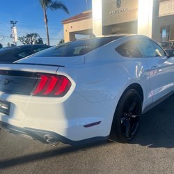 ENVISION FORD OF OXNARD - 67 Photos & 292 Reviews - 1501 Auto Center Dr ...