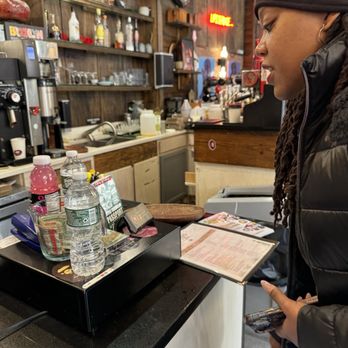 LIPS CAFE - Updated October 2025 - 309 Photos & 168 Reviews - 1412 ...