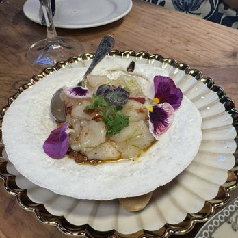 LILITH - Updated November 2024 - 288 Photos & 77 Reviews - 238 Spahr St ...