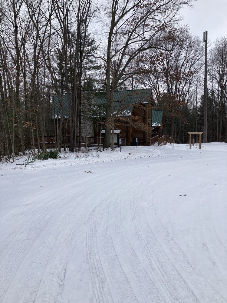 PINE RIVER NATURE CENTER - Updated November 2025 - 2585 Castor Rd ...