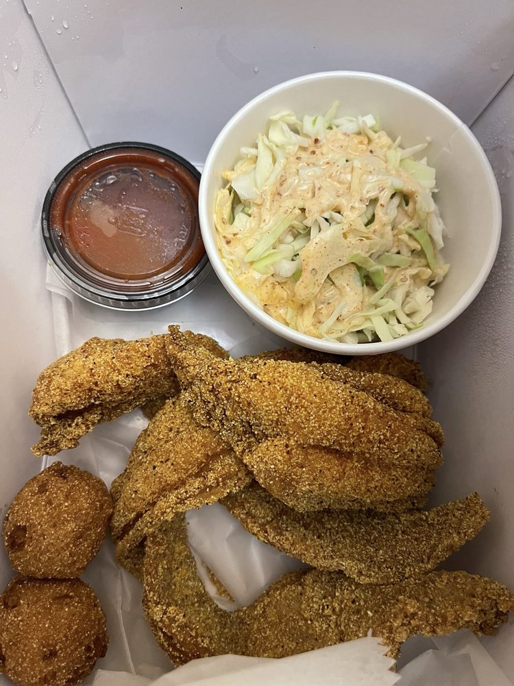 SNAPPER GRABBER LAND & SEA MARKET & CAFE’ - Updated December 2025 - 152 ...