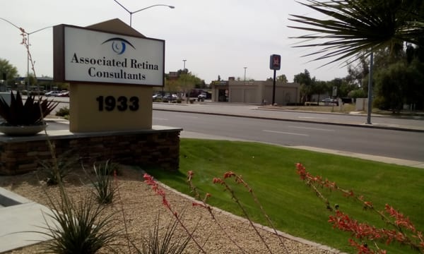 ASSOCIATED RETINA - Updated December 2025 - 67 Reviews - 1750 E ...