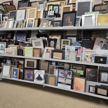 GOODWILL STORE & DONATION CENTER - Updated December 2025 - 82 Photos ...