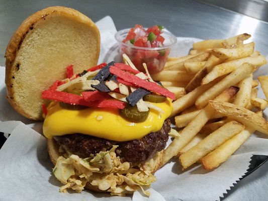 MT POCKETS BAR AND GRILL - Updated November 2025 - 12 Photos - 2906 ...