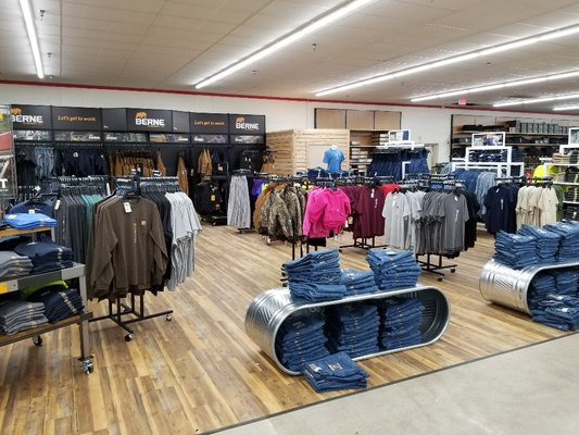 RUNNINGS - Updated December 2025 - 21 Photos - 3000 US-10, Moorhead ...