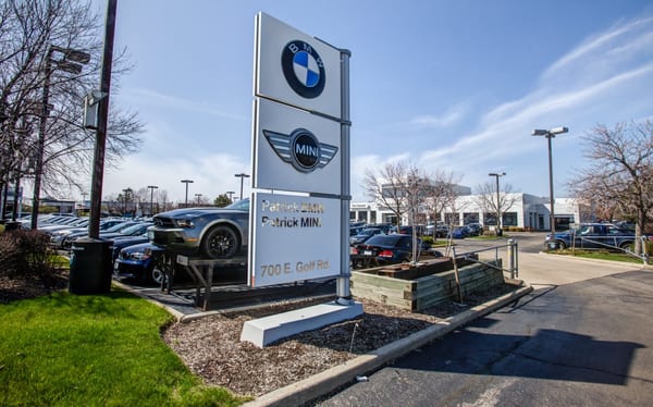 PATRICK MINI - Updated July 2025 - 22 Photos & 138 Reviews - 700 E Golf ...